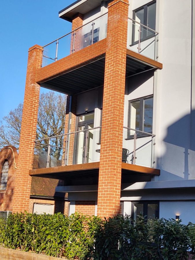 Post & Rail System - Brentwood | Showcase